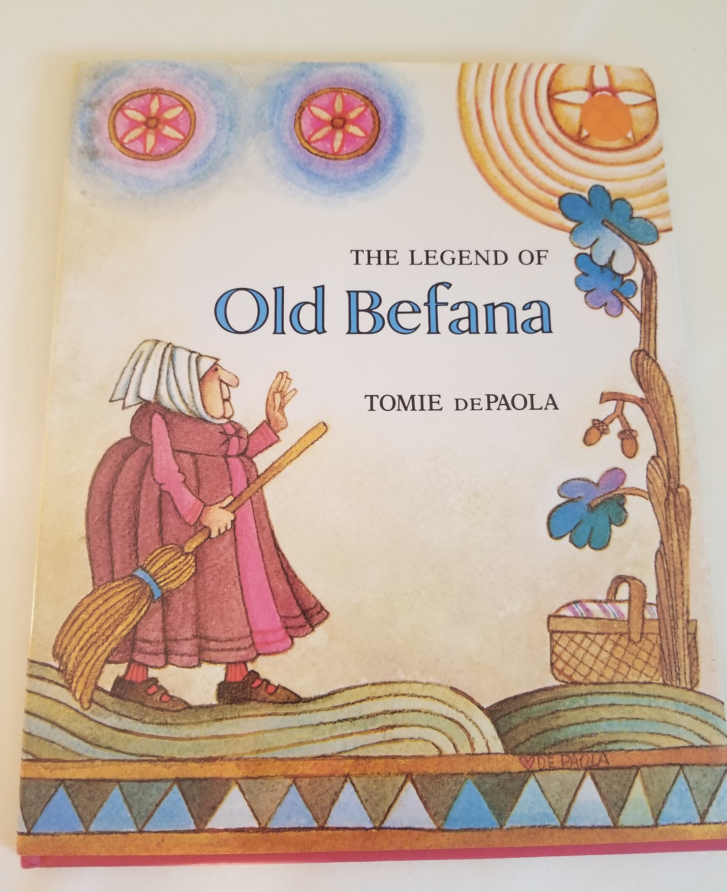 Tomie Depaola Clip Art