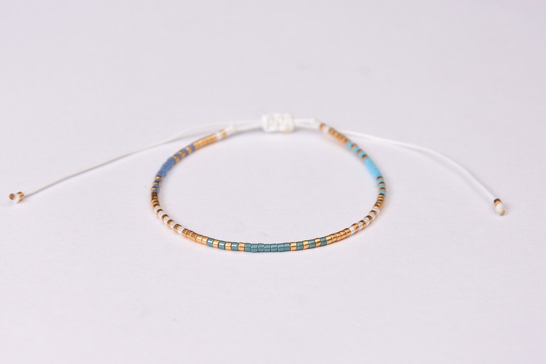 Dainty Beaded Bracelet for Women Minimalist Bracelet Tiny Seed Beads ...