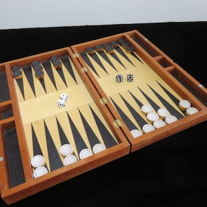 Backgammon Set in a Unique Wood Box With Magnetic Closures Board Games ...