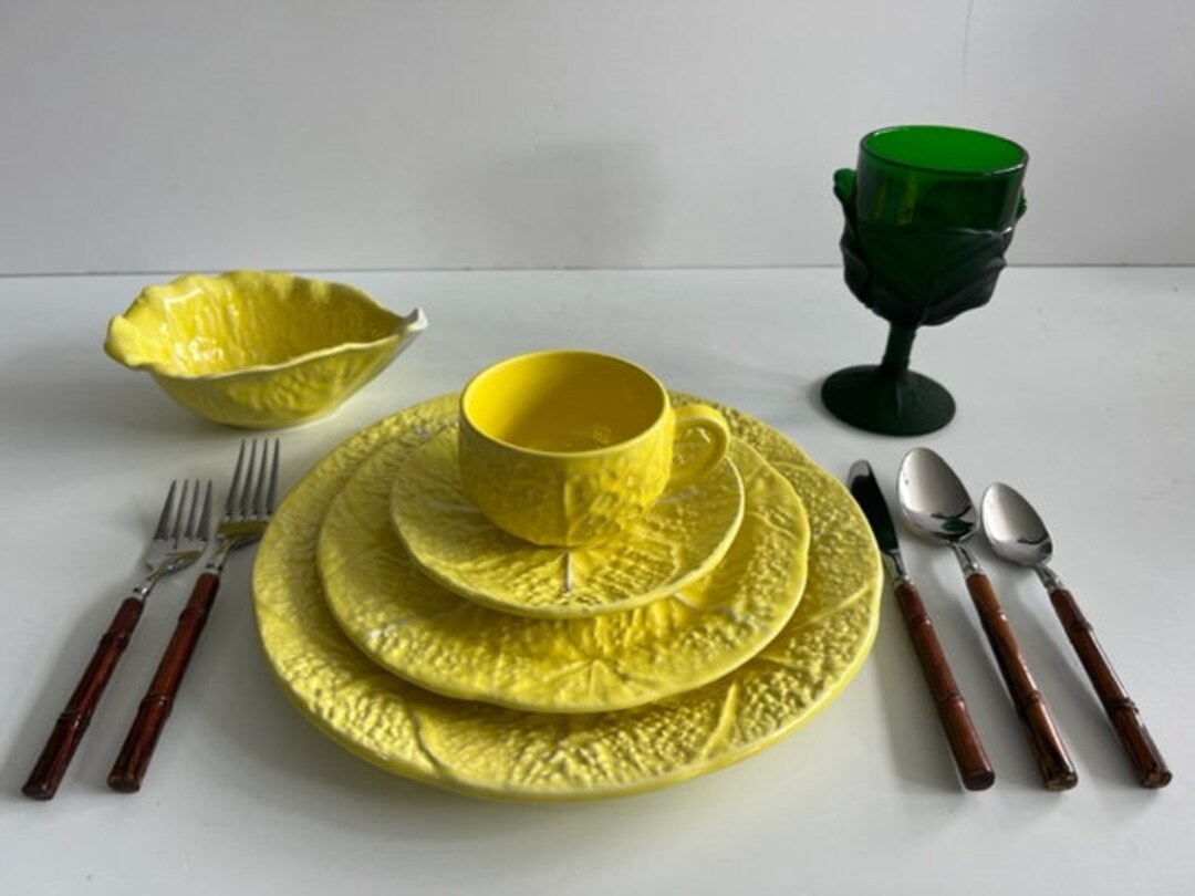 Secla Five Piece Dinner Setting for Eight of Yellow Cabbage Dinnerware ...
