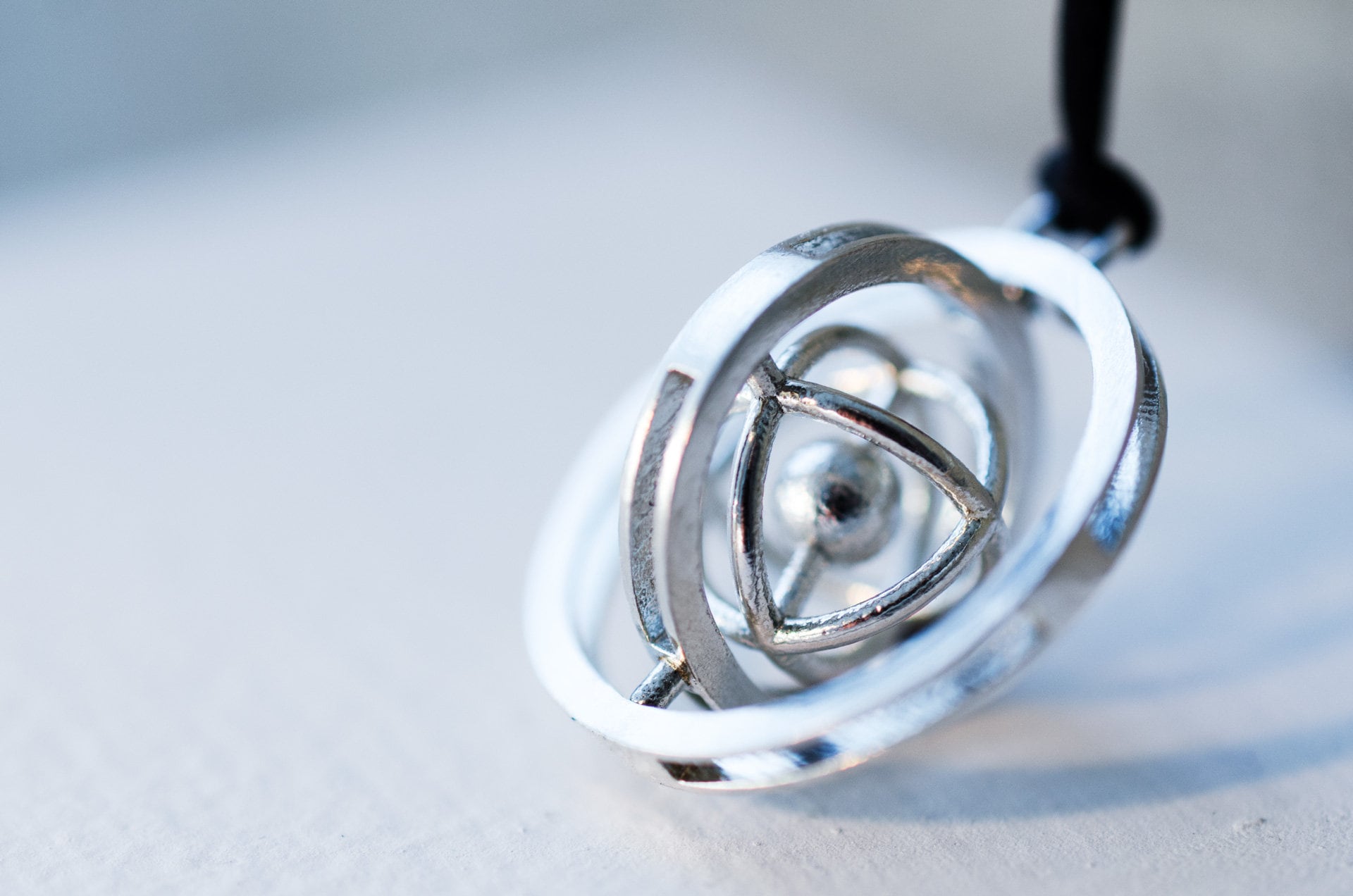 3d Printed Silver Geometric Pendant Necklace With Kinetic - Etsy