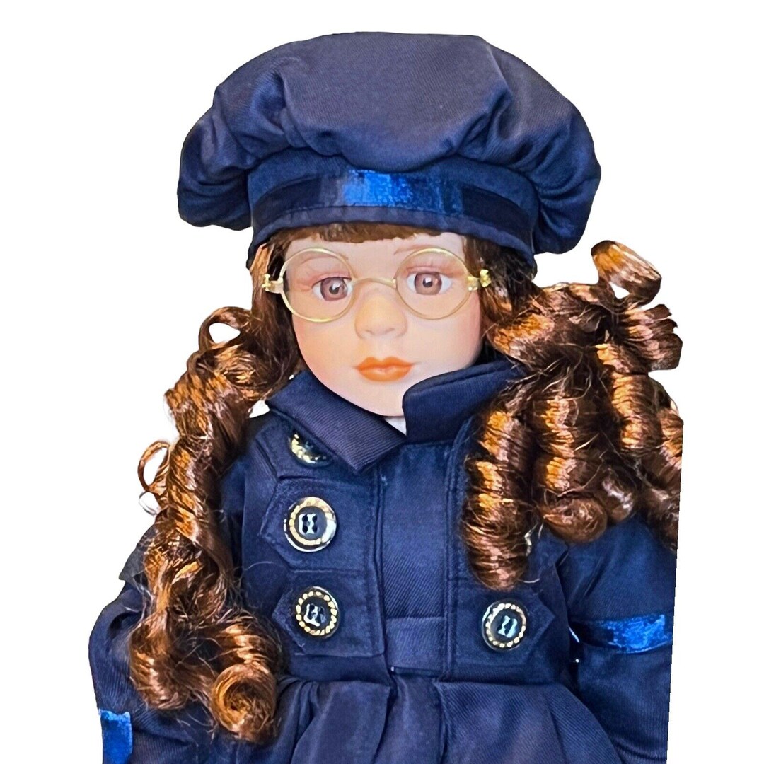 Emerald Collection Porcelain Doll & Stand Diary Molly Glasses Brown ...