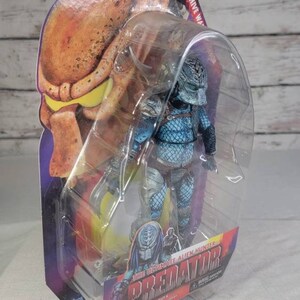 Neca Predator 7” Hive Wars Predator Ultimate Alien Hunter- AVP- Alien ...