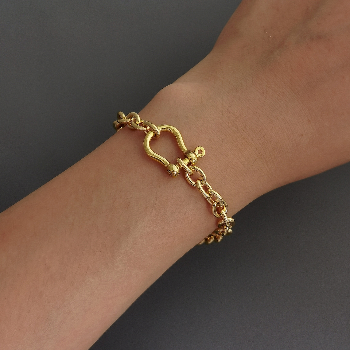 Chunky Gold Tone U Shackle Bracelet: Horseshoe Charm - Etsy
