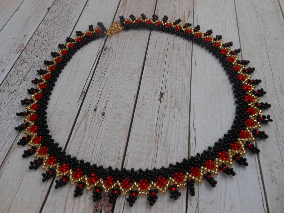 Small Beaded Necklace Short Necklace Everyday Necklace Black Red ...