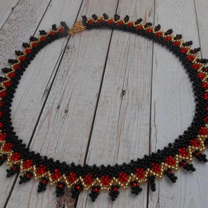 Small Beaded Necklace Short Necklace Everyday Necklace Black Red ...