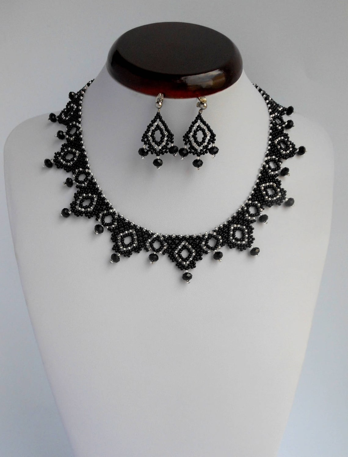 Black Necklaces for Women Beaded Necklace Beaded Jewelry - Etsy Canada