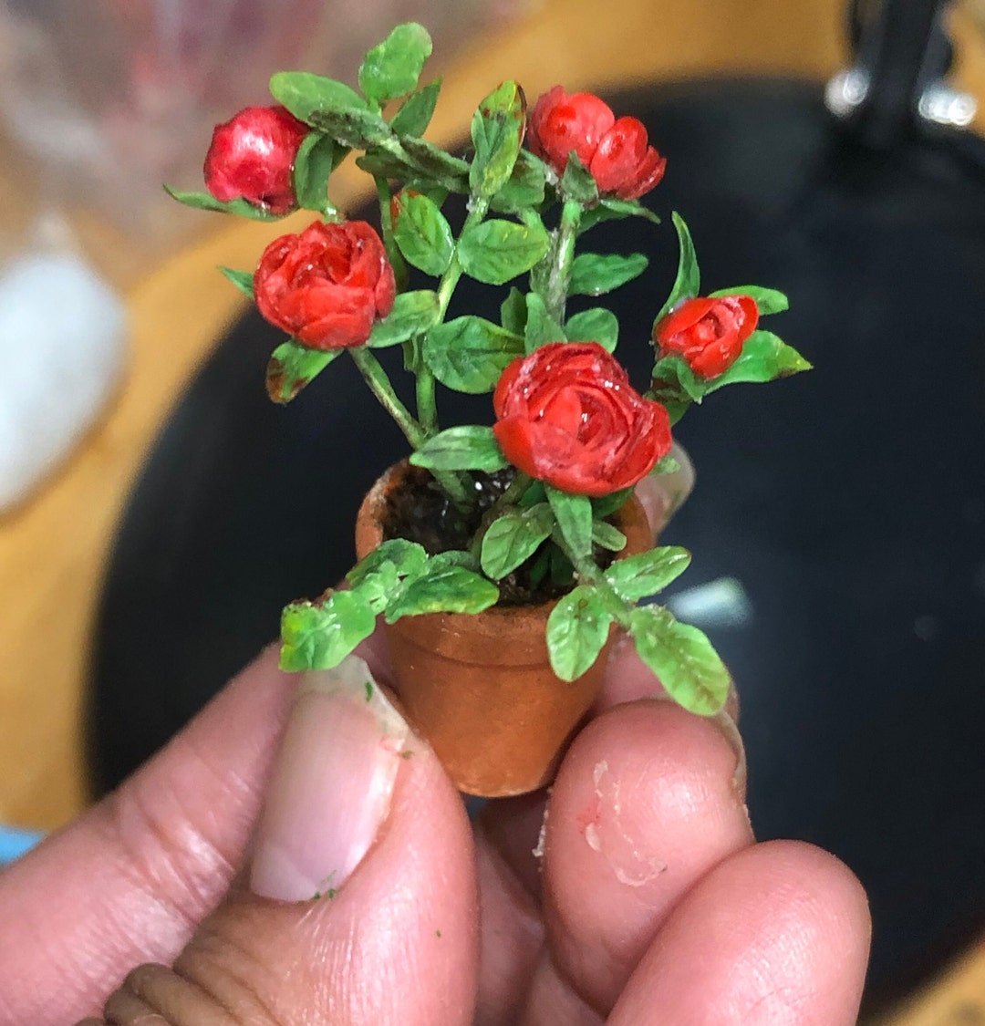 1:12 Miniature Red Roses - Etsy