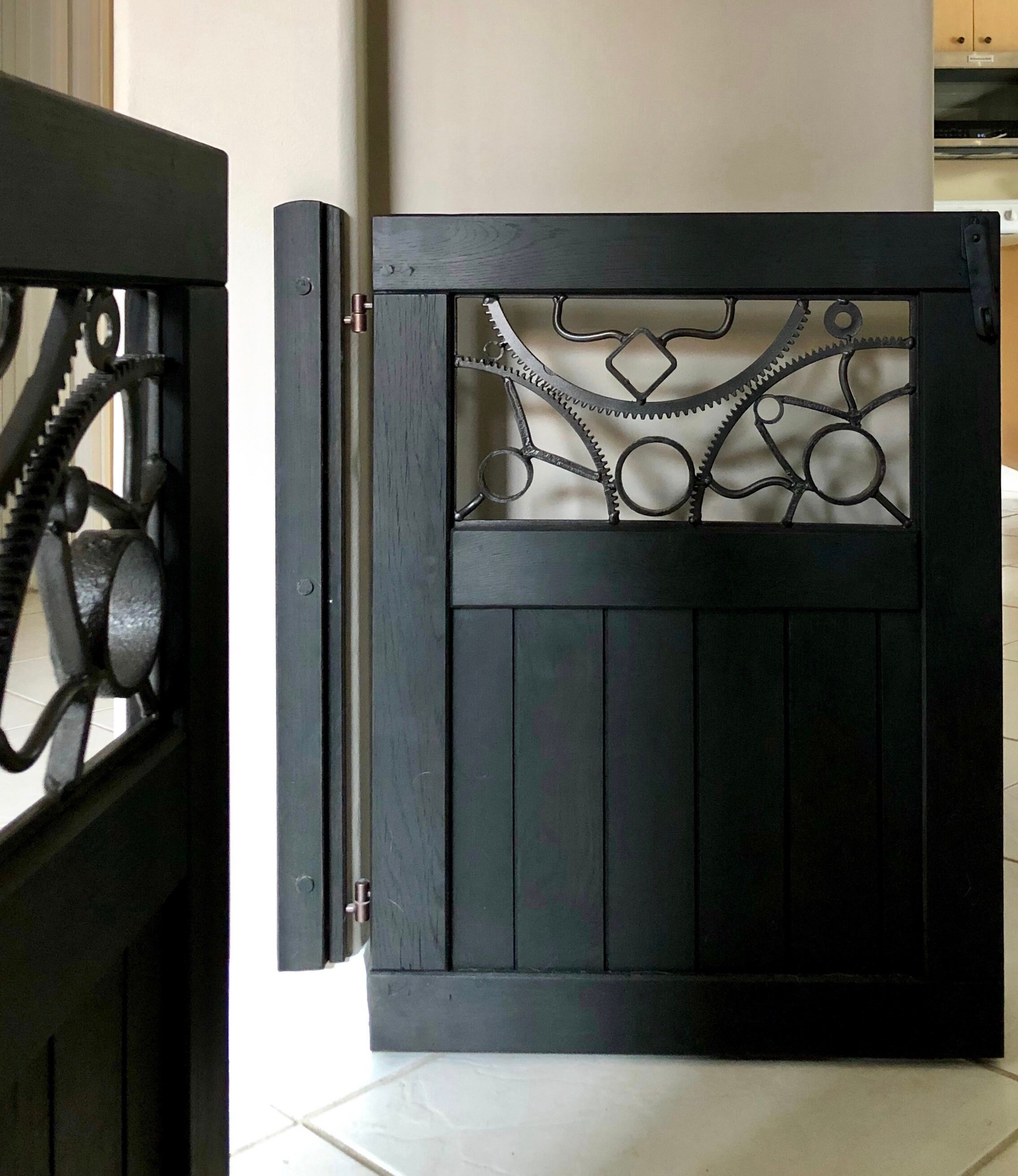 Wood Saloon Door Gate, Metal Gate, Baby Gate, Pet Gates, Dog Gates ...