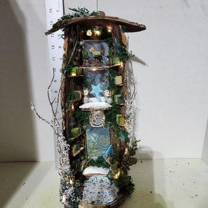 Winter Library - Etsy