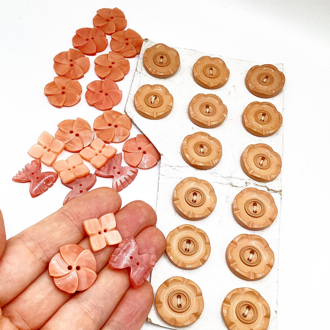 Collection of Vintage Buttons in Peach Pink Tones. - Etsy