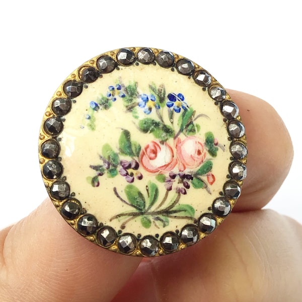 Antique Enamel Button - Etsy