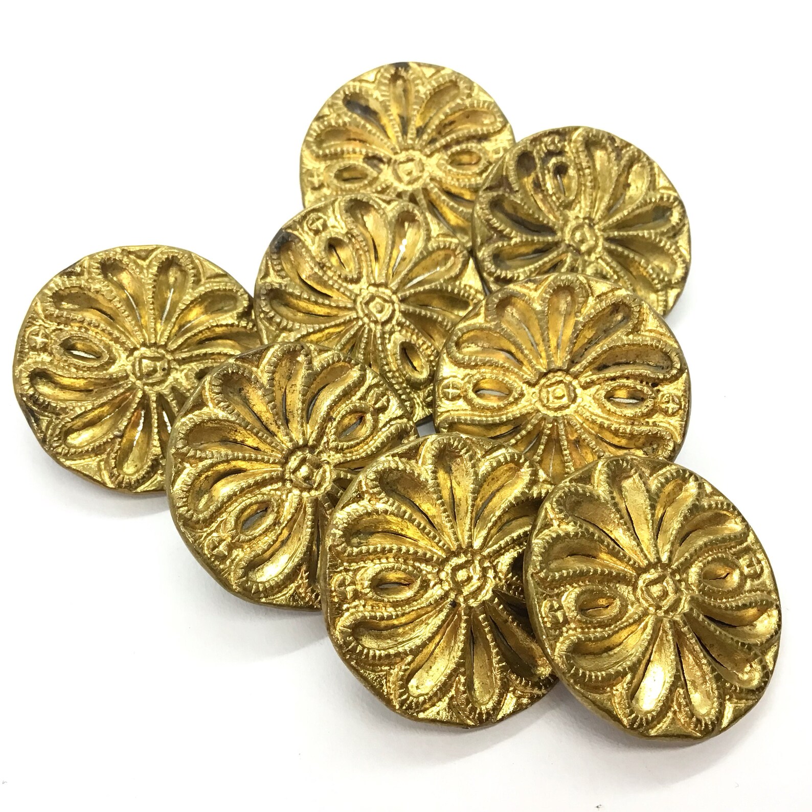 Antique Gilt Button Victorian. 2.9 Cm / 1.1 Inches Across. - Etsy