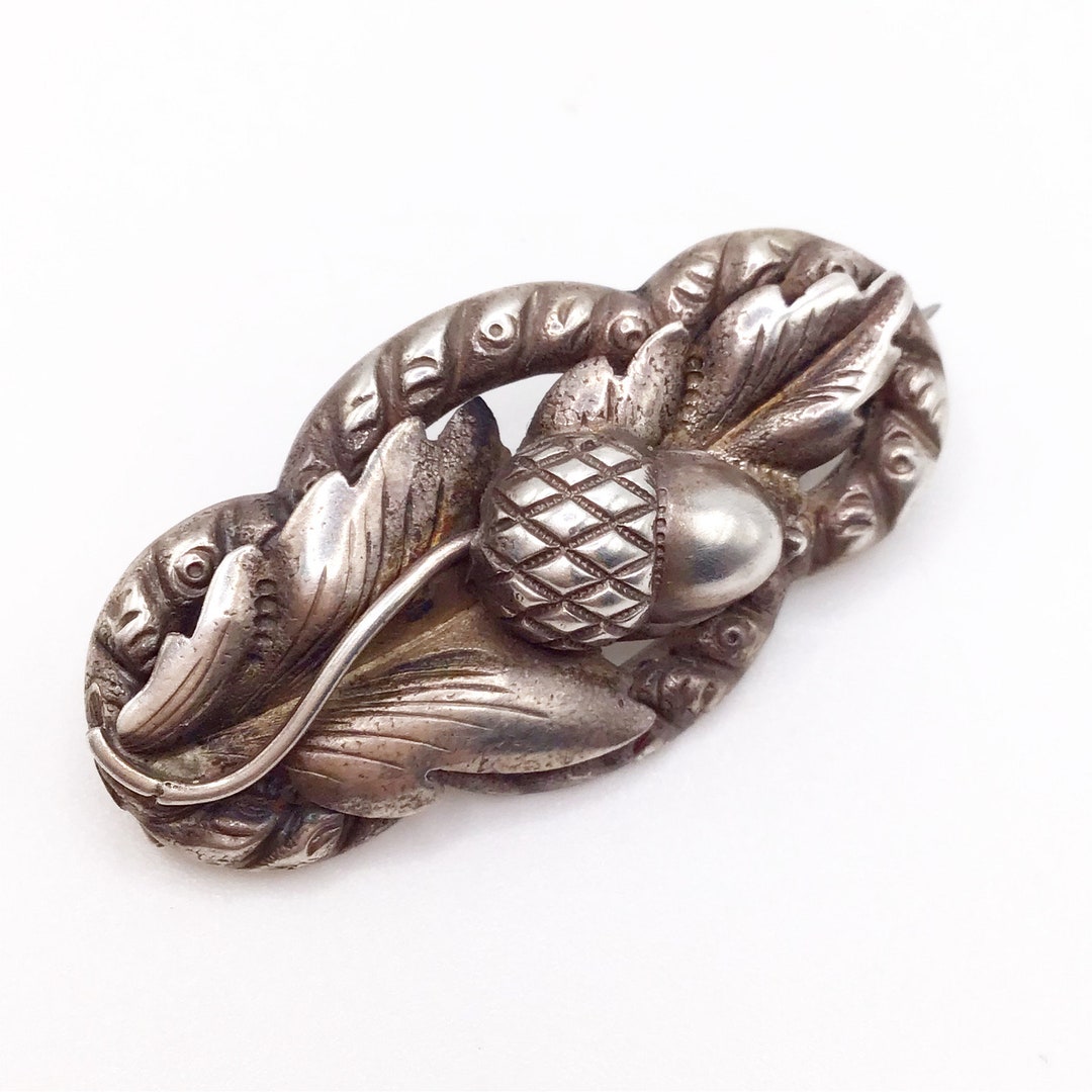 Antique, Victorian, Acorn Brooch. - Etsy