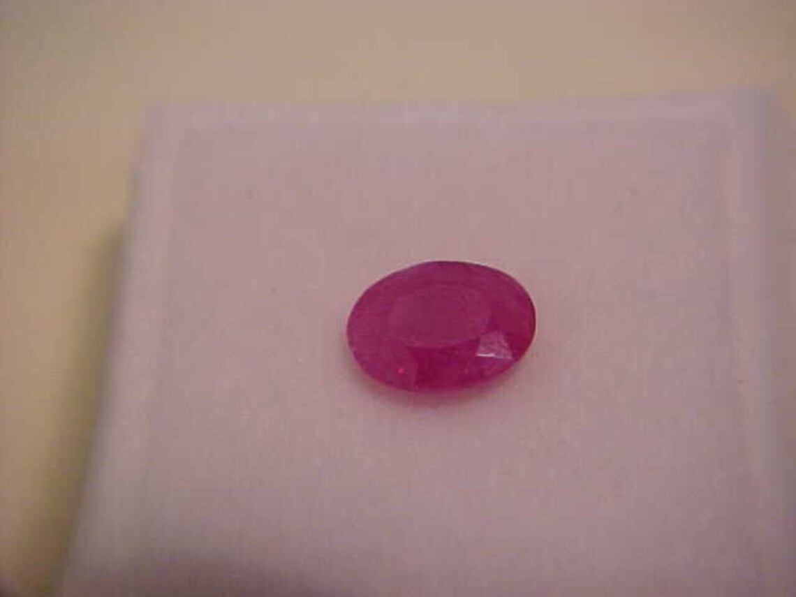 Pinkish Red Ruby Gemstone 8 X 6 MM 1.34 Carats. From Ceylon. - Etsy