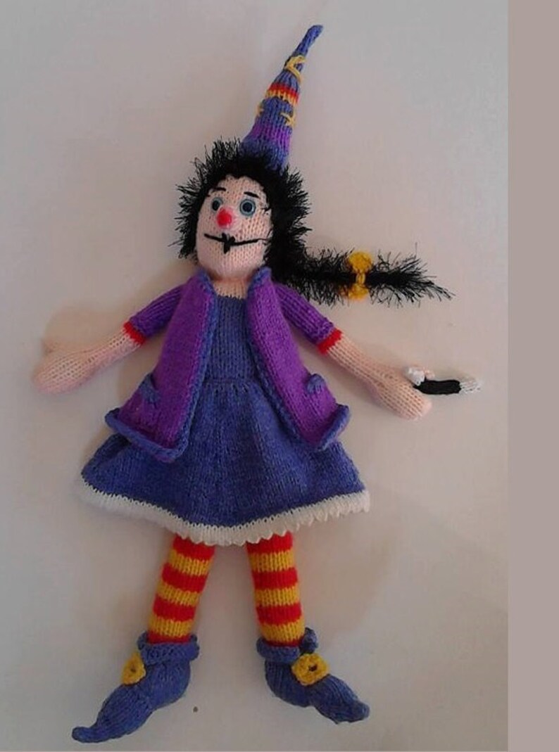 Winnie the Witch Doll Knitting PDF Pattern, Knitted Witch Toy Pattern ...