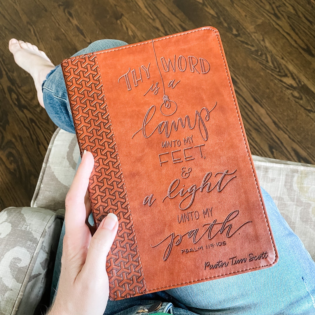 PERSONALIZED KJV Study Bible - Psalms 119:105 With Light Bulb - Add a ...
