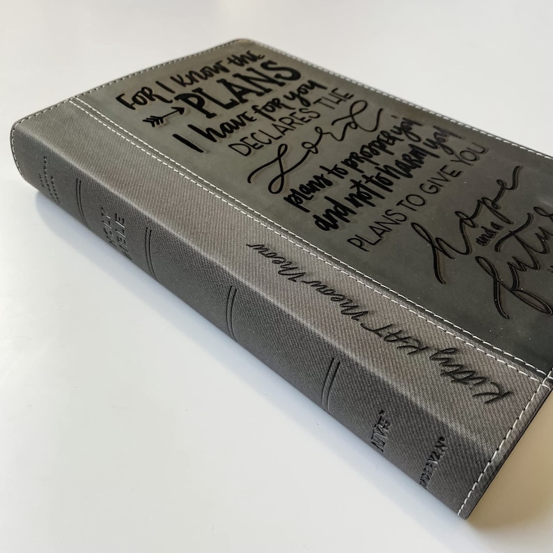PERSONALIZED NIV Large Print Bible - Black - Jeremiah 29:11 - Add Your ...