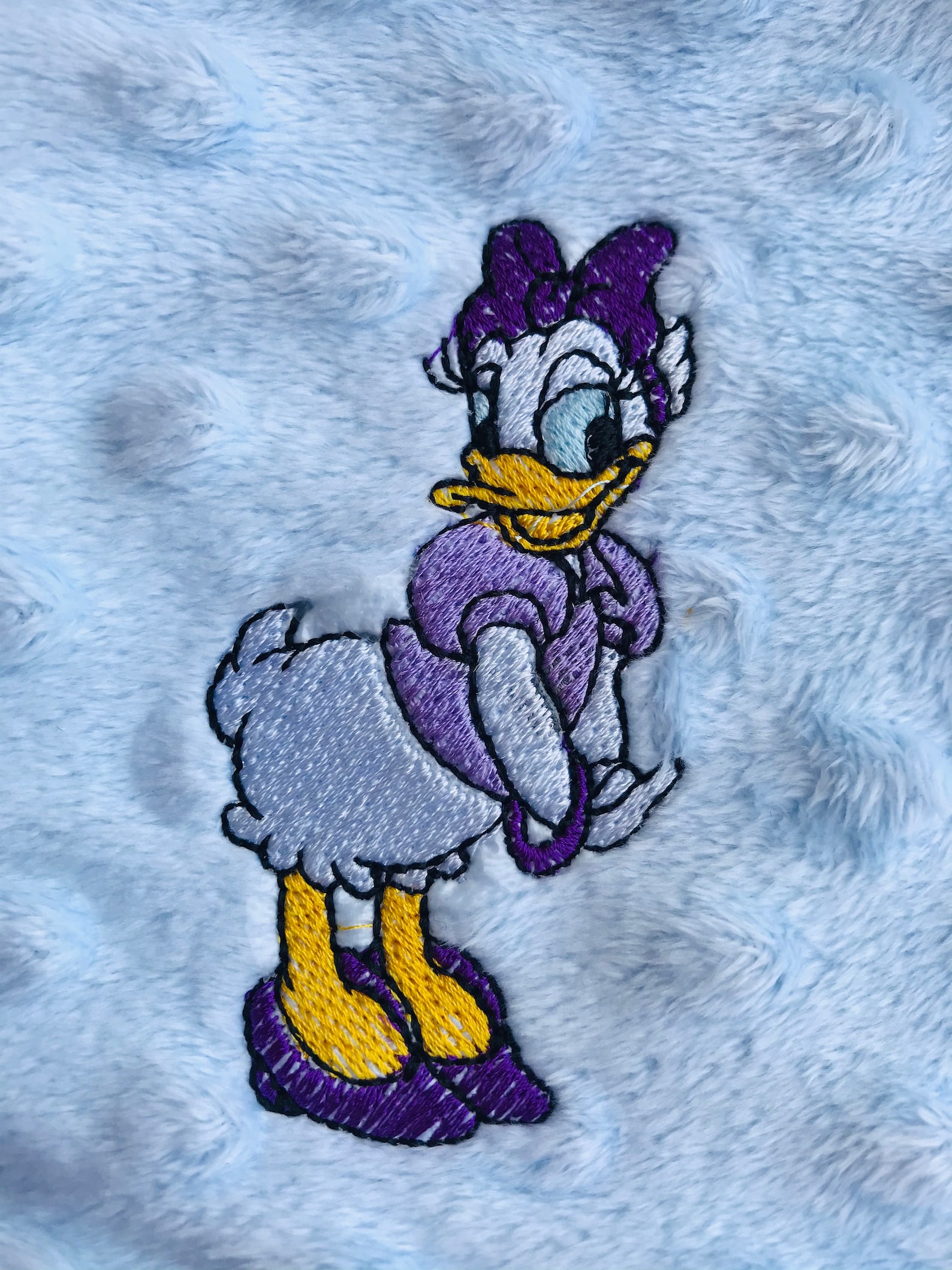Daisy Duck Embroidery Design, Instant Download.machine Embroidery File ...