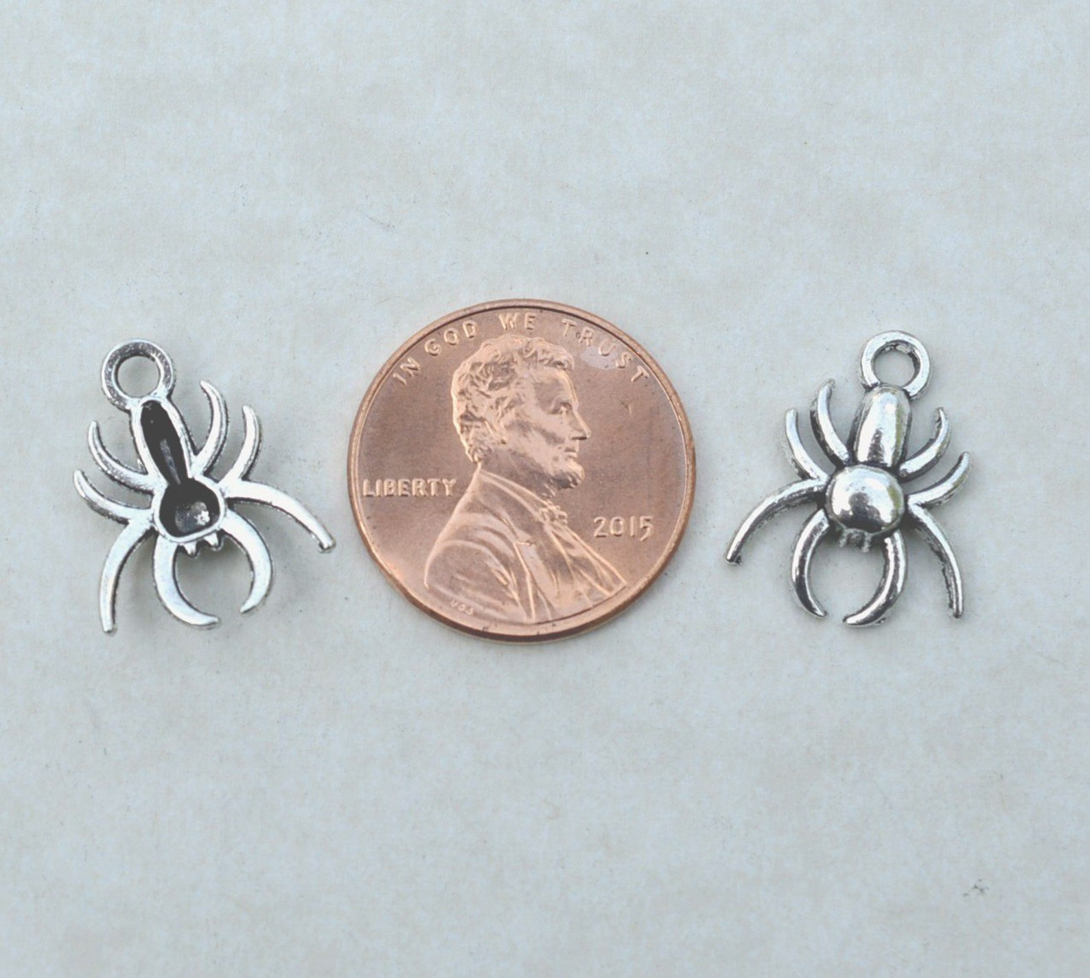 12 Spider CH268 Antique Silver Charms Antique Silver - Etsy