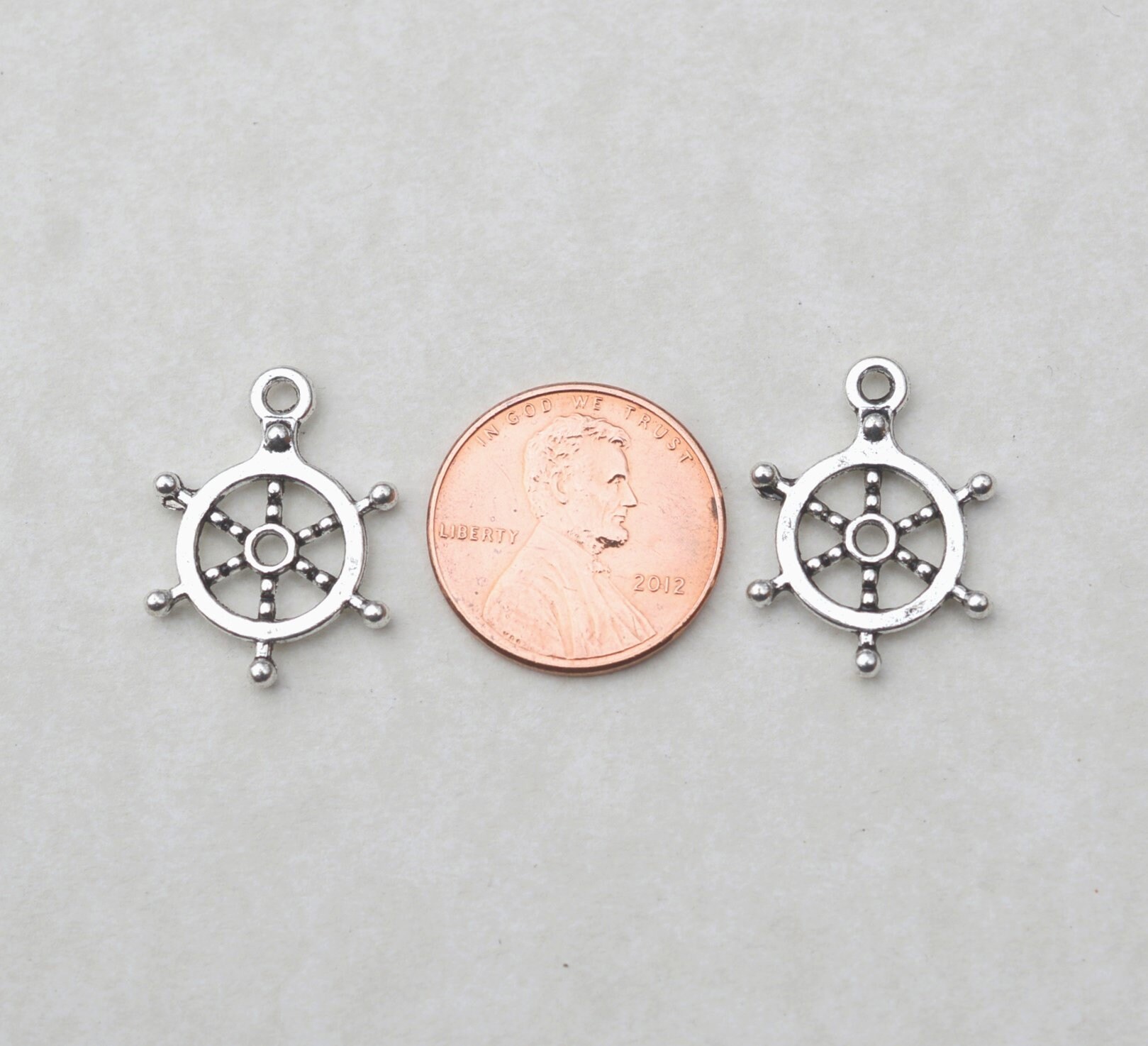 Ship Wheel Charms CH410 Nautical Wheel 12 pieces Antique | Etsy