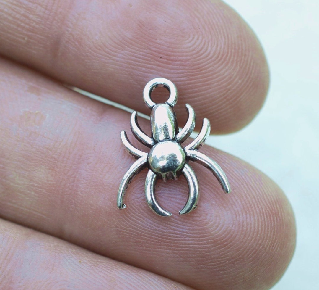 12 Spider CH268 Antique Silver Charms, Antique Silver, Halloween ...