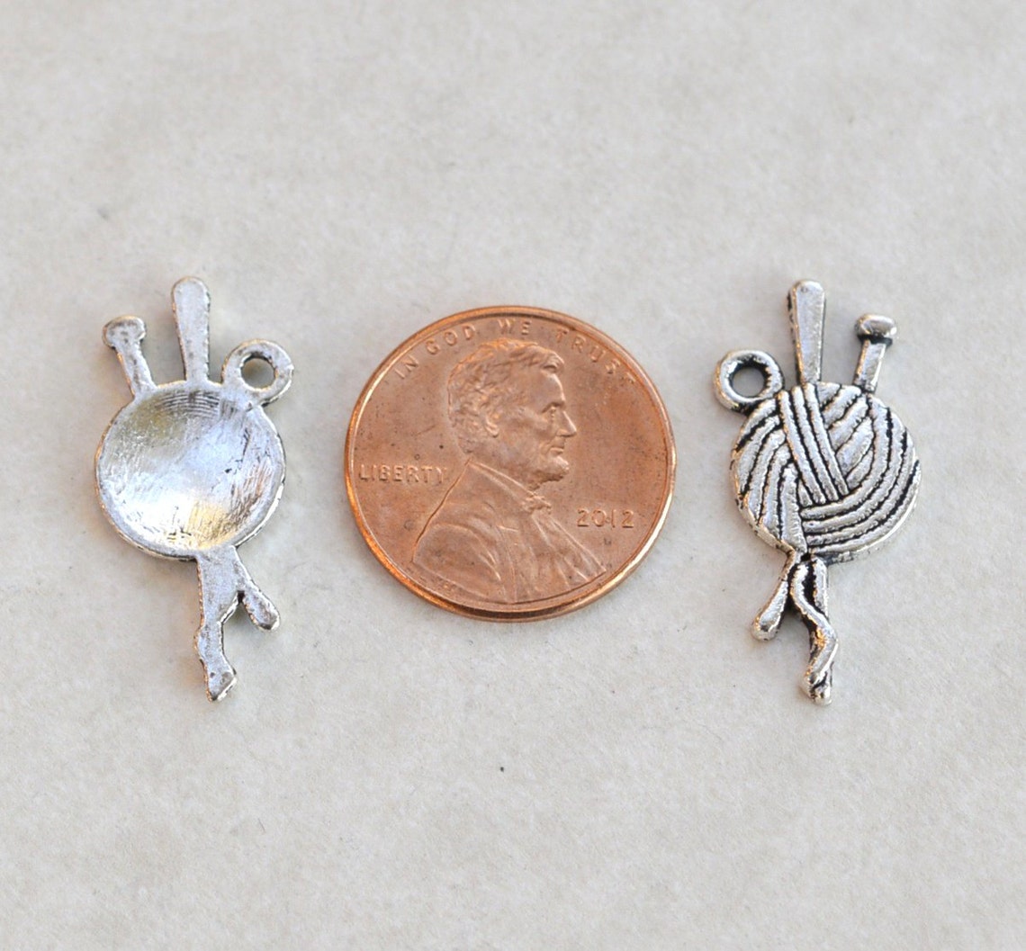 Yarn Charms Yarn and Needles Knitting Charms BCH324 - Etsy