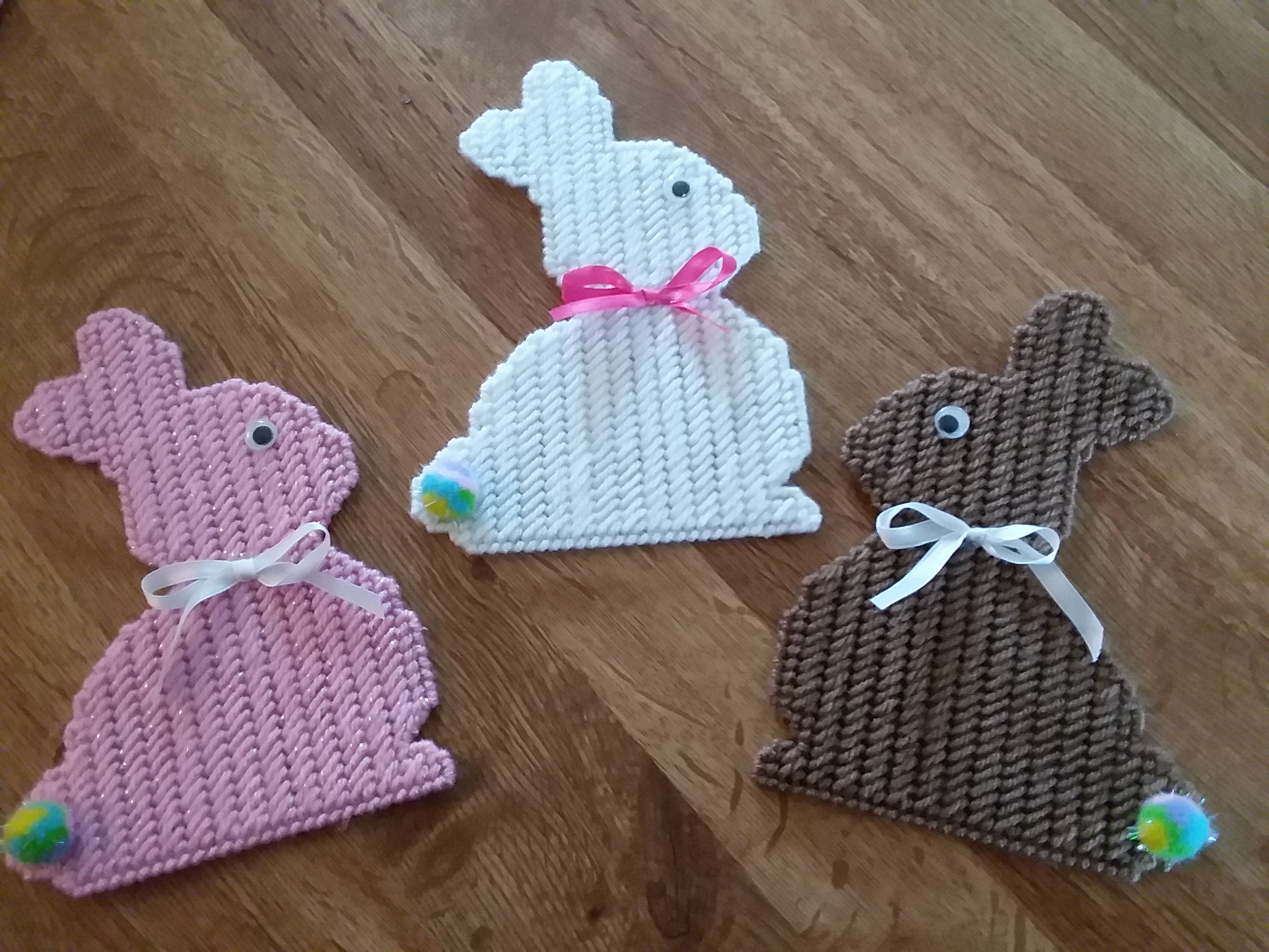 Big Plastic Canvas Bunny Magnets - Etsy