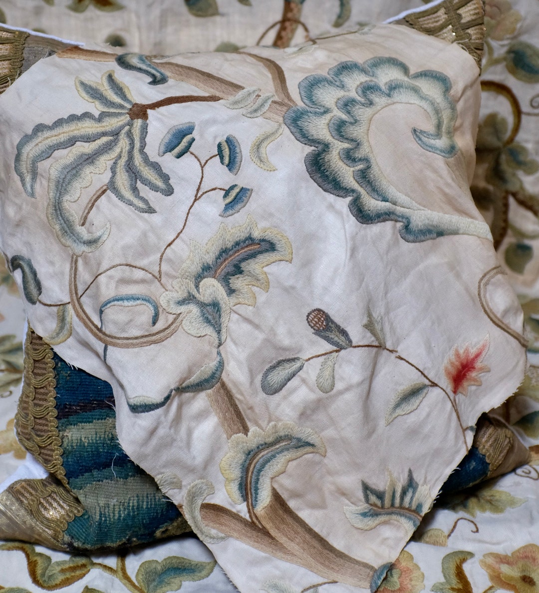 Antique Crewelwork Embroidery Tree of Life - Etsy