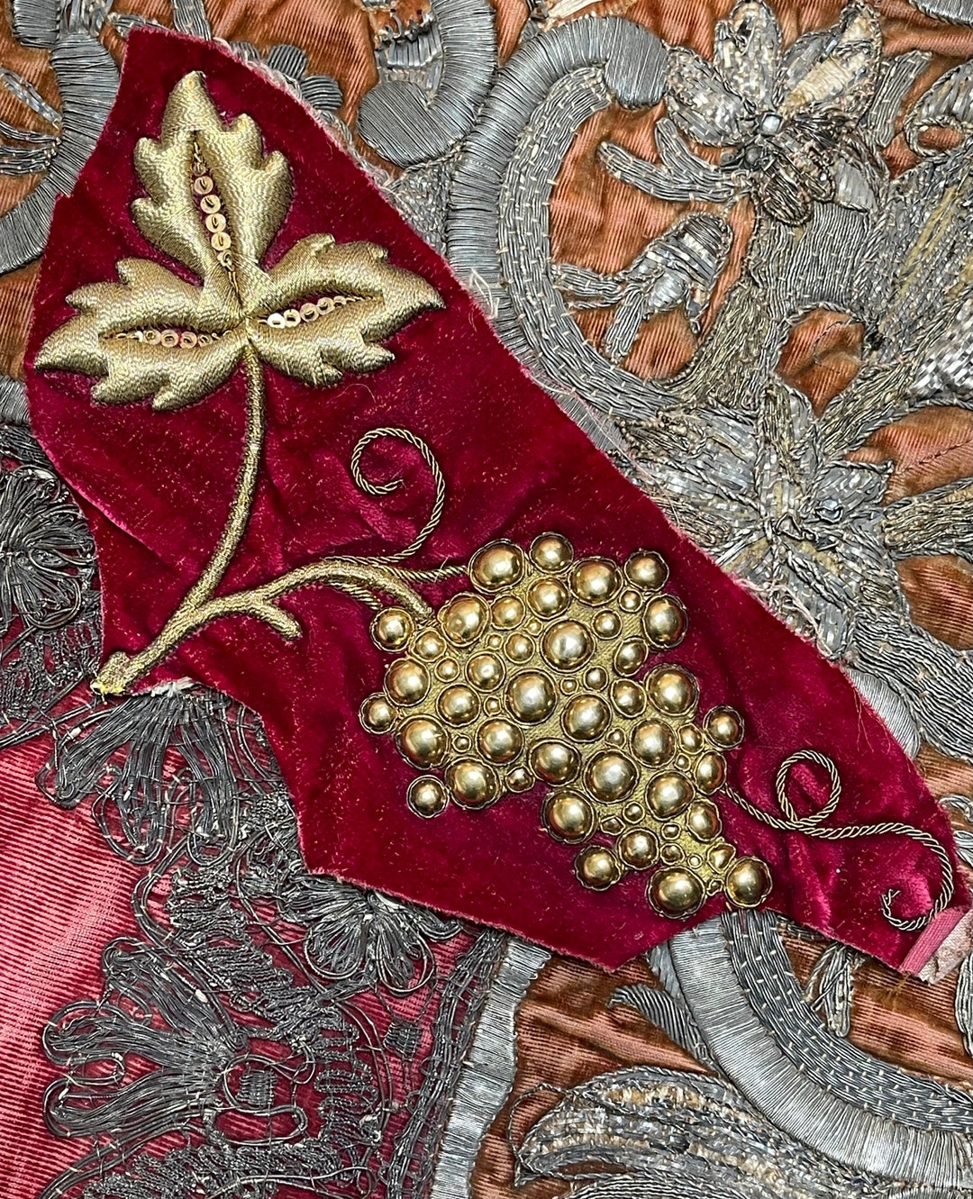 Antique Gold Metallic Grape Vine Applique - Etsy