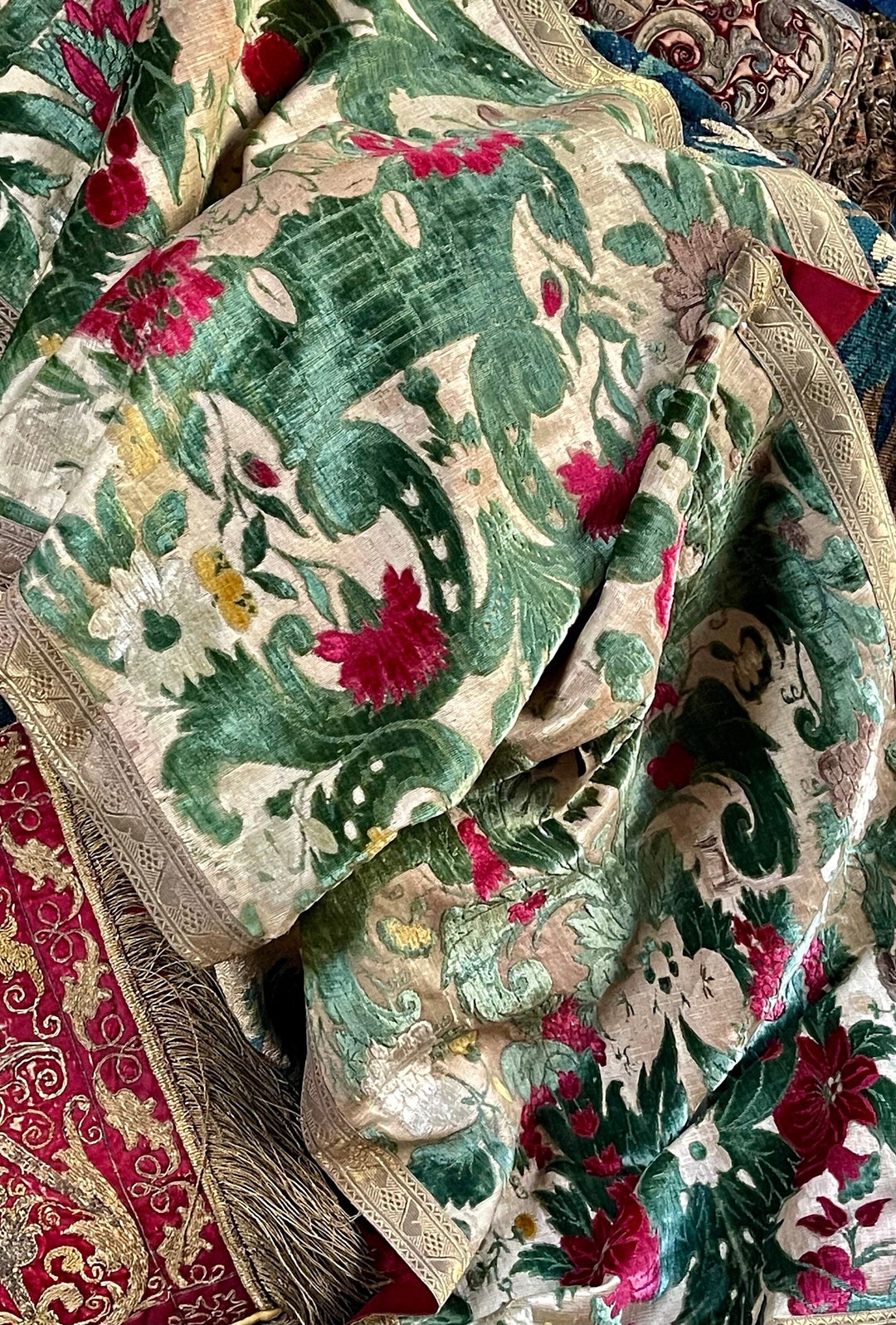 18th Century Genoa Velvet Runner - Etsy