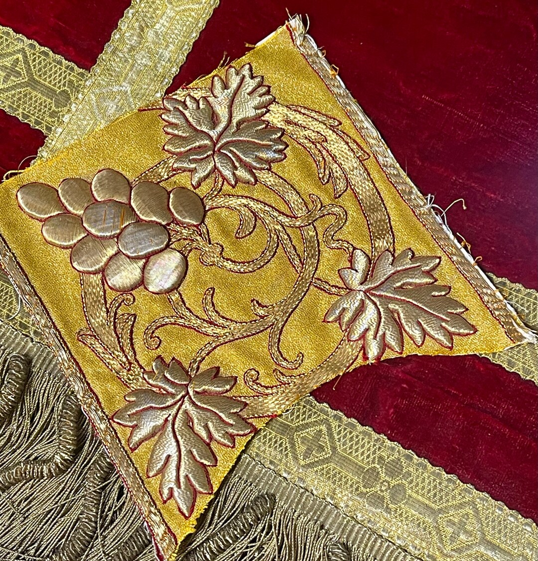 Antique Gold Metallic Applique Grape Vine - Etsy