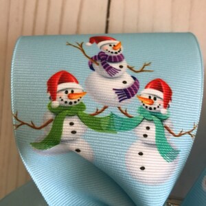 Stuntin With My Snowmies, Snowman Cheer Bow. Perfect Gift for Your Pod ...