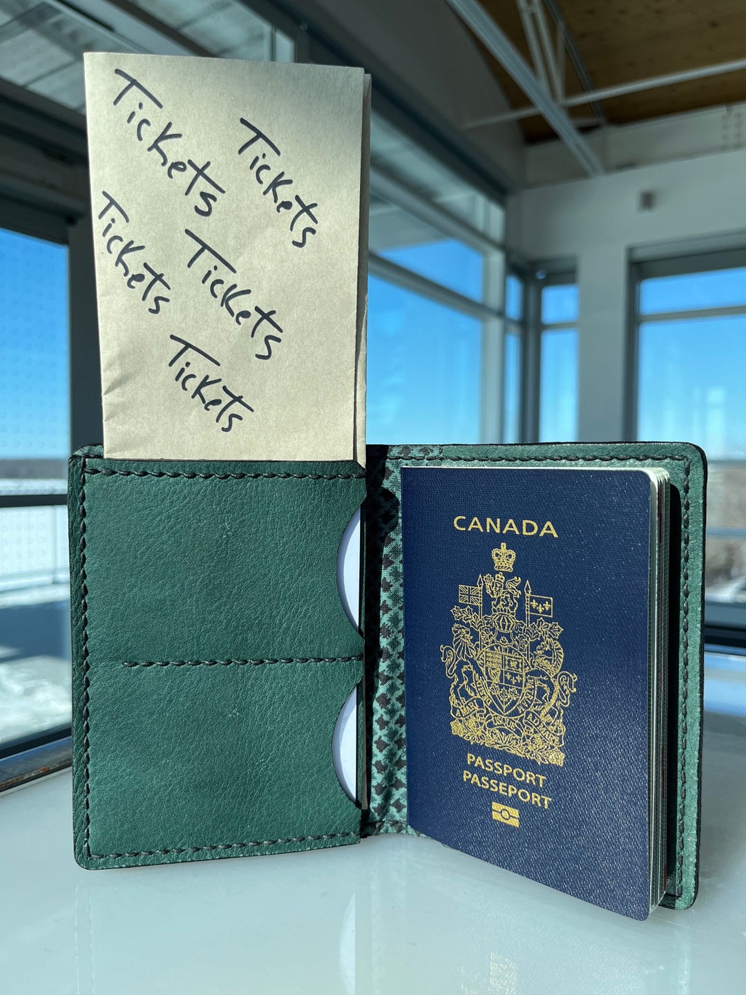 Green Heritage Leather Can/usa Passport Wallet With Blotchy Design ...