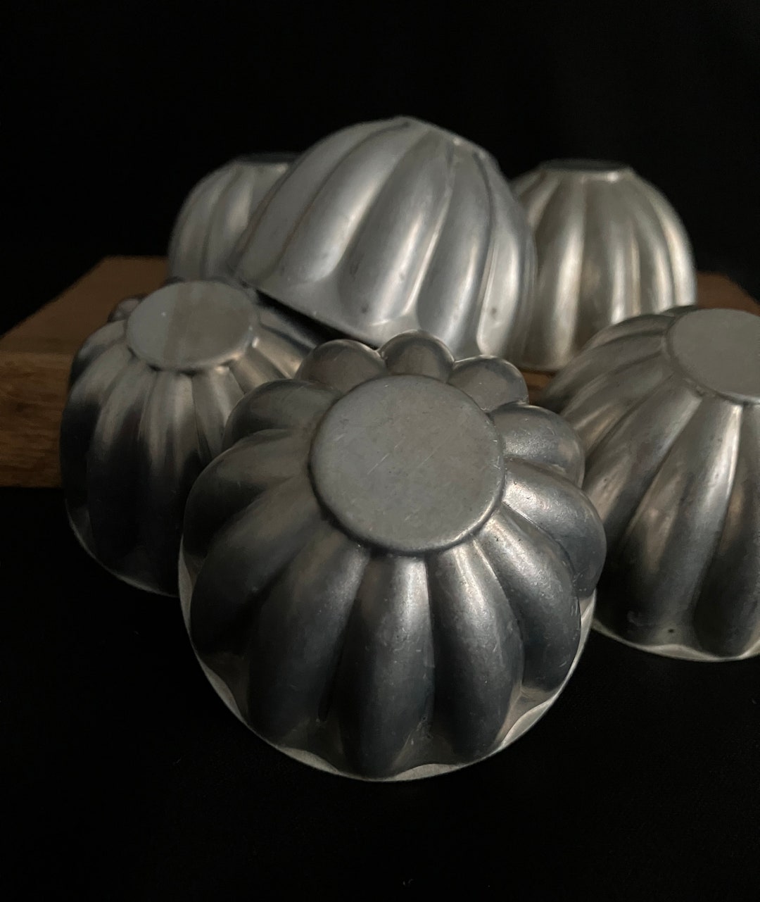 Vintage Molds,small Aluminum Jello Molds, Swirl Ribbed Molds,vintage ...