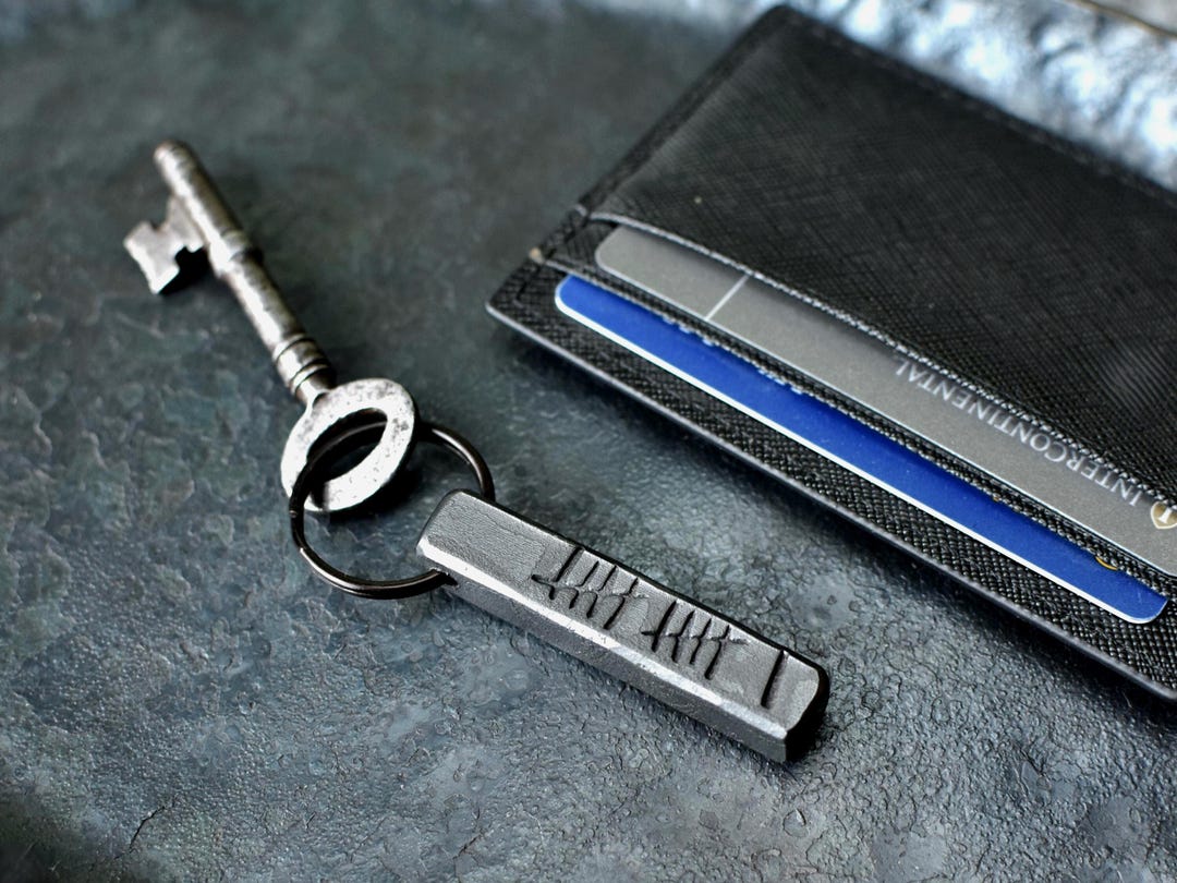 11th Anniversary Dark Steel Bar Keychain - 4 Designs Available - Etsy