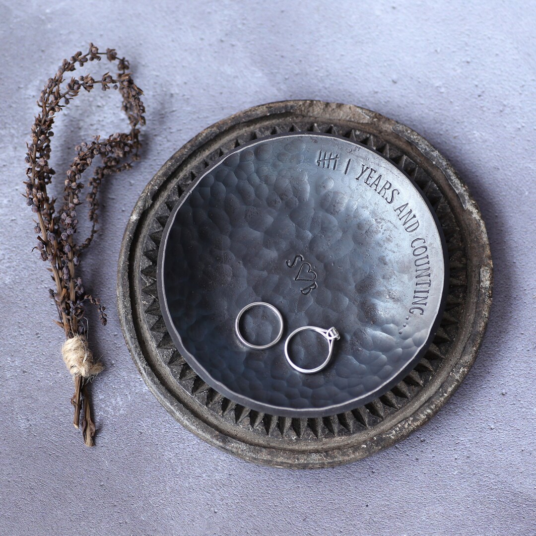 6th Anniversary Gift for Him Heavy Iron Wedding Ring Dish - Etsy UK