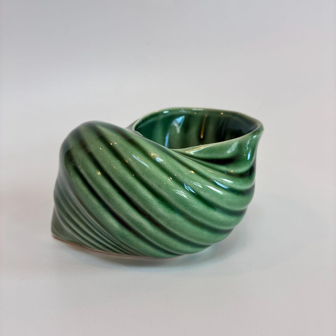 Vintage Avocado Green Nautilus Shell Planter Trinket Pot - Etsy UK