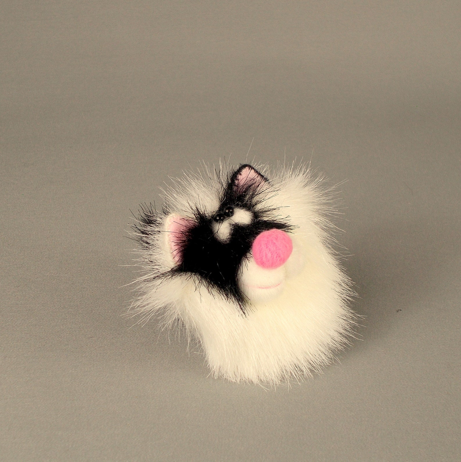 White Black Cat Finger Puppet. Plush Little Cat for Finger - Etsy
