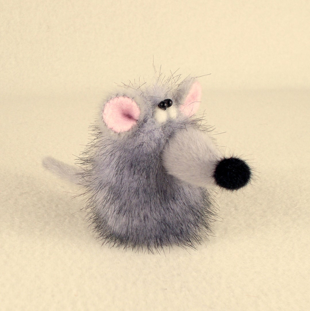 Little Gray Mouse Finger Puppet. Finger Puppet Theater for Children ...