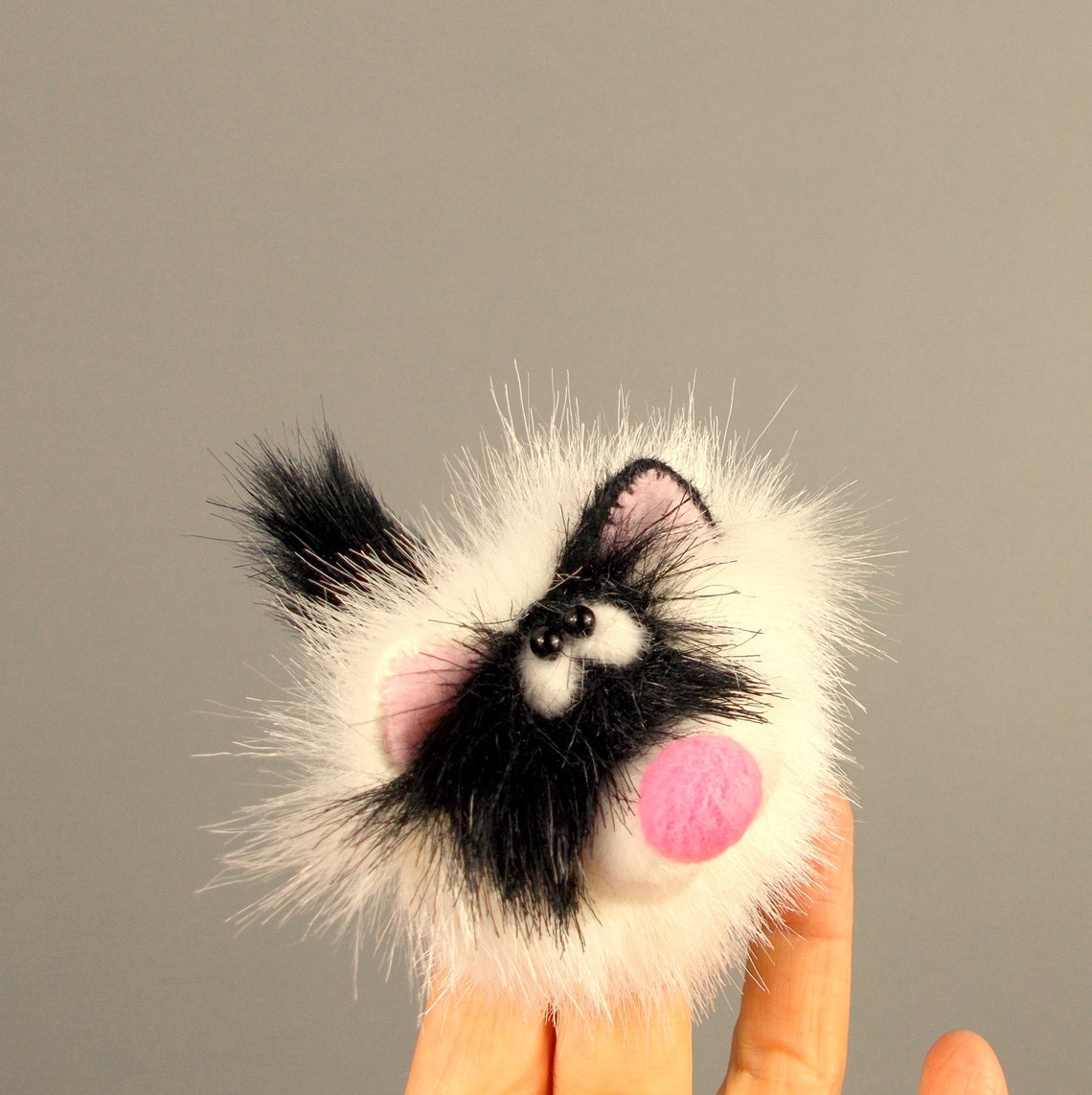 White Black Cat Finger Puppet. Plush Little Cat for Finger - Etsy