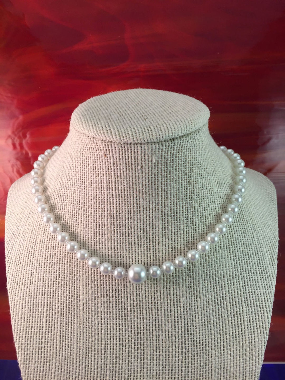 Ras de cou en perles blanches - Collier, perles, perle, perle de verre ...