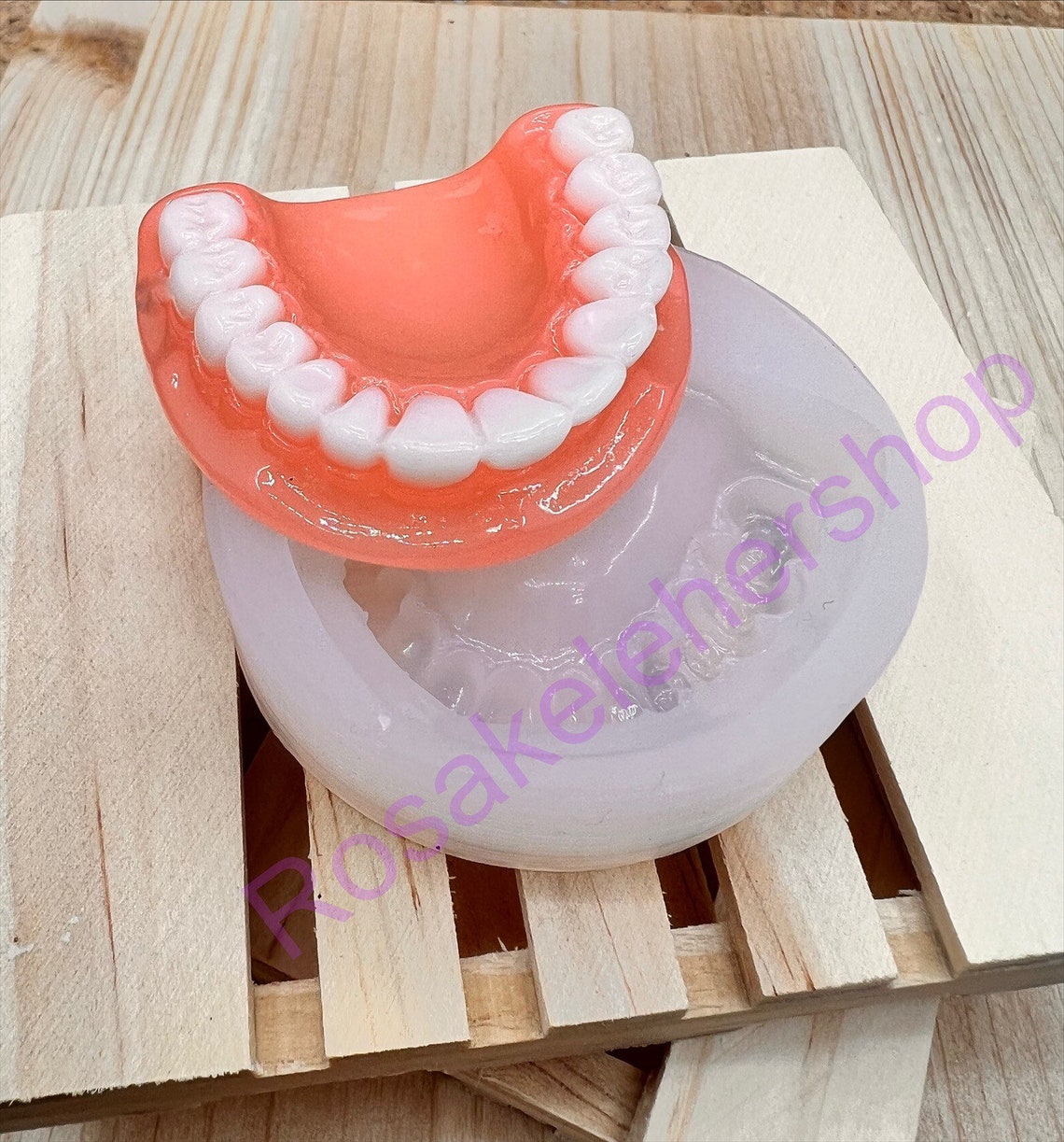 Silicone MOLD to Make 3D FAKE Toy Shine Dentures (this is Not Real ...