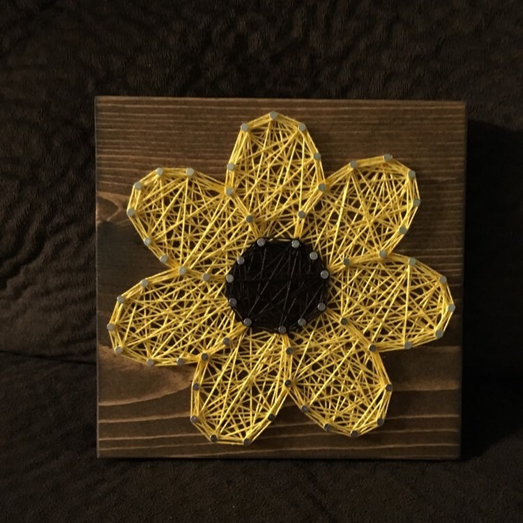 MADE TO ORDER Flower/daisy String Art Floral Home Decor | Etsy