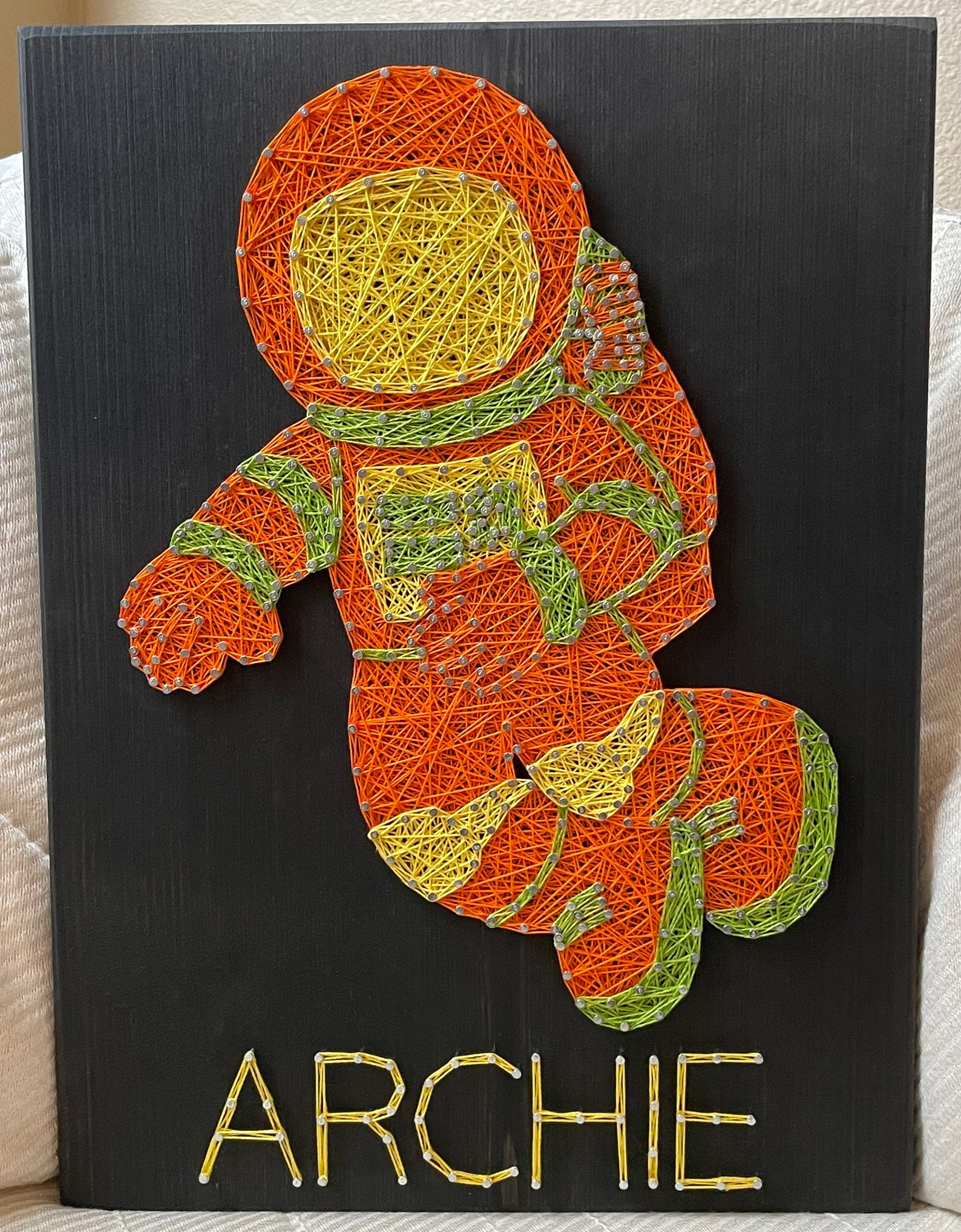 MADE TO ORDER Astronaut String Art Outer Space Bedroom - Etsy