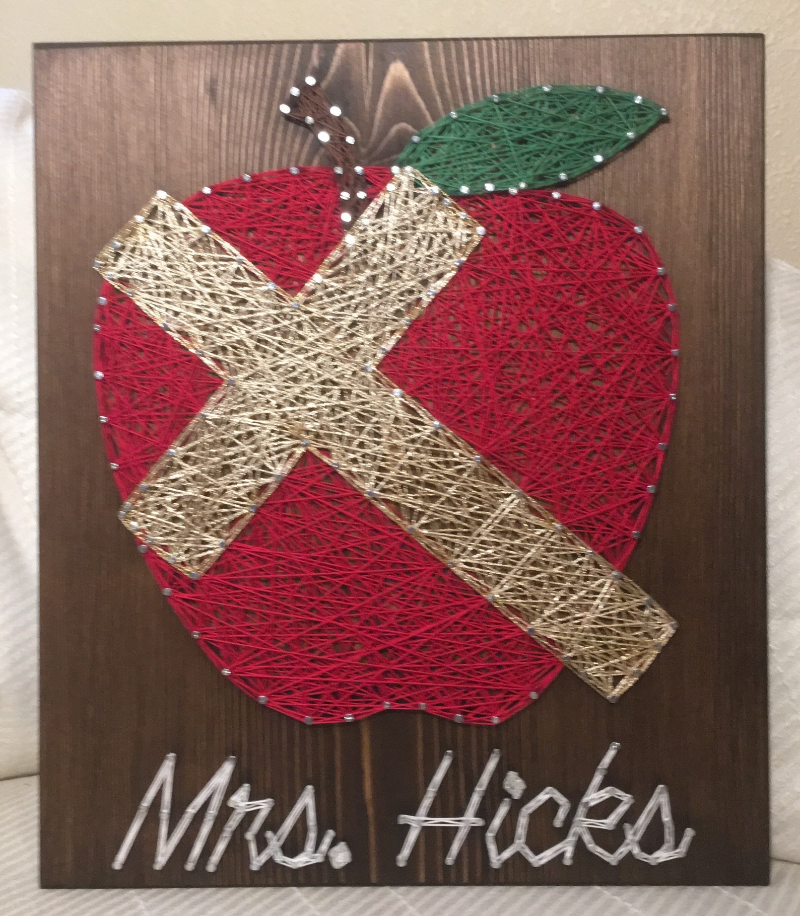 Made to Order School Teacher Apple String Art Teacher - Etsy
