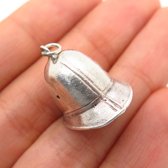 925 Sterling Silver Fireman's Helmet / Hat Design Pen… - Gem