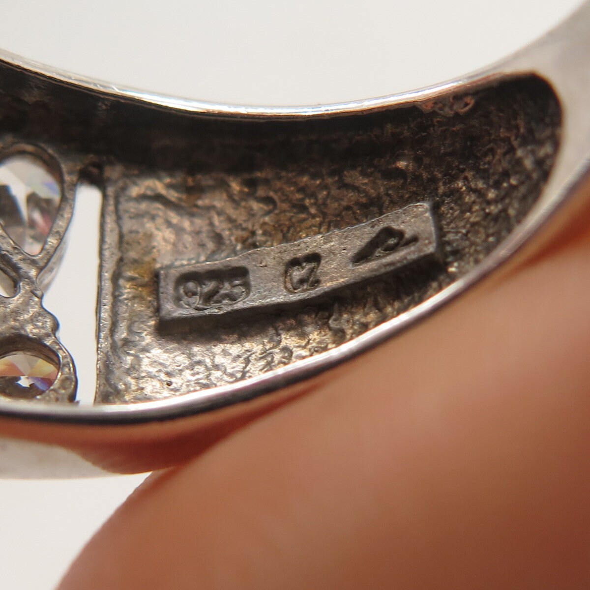 What Does A 925 Mark Mean When Stamped On Jewelry?