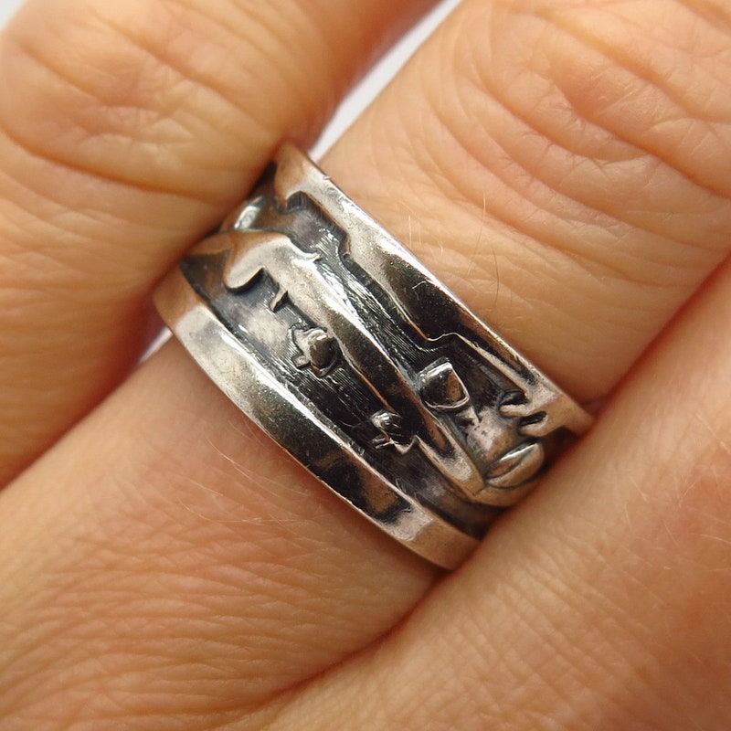 Storyteller Ring - Etsy
