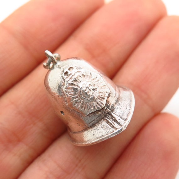925 Sterling Silver Fireman's Helmet / Hat Design Pen… - Gem